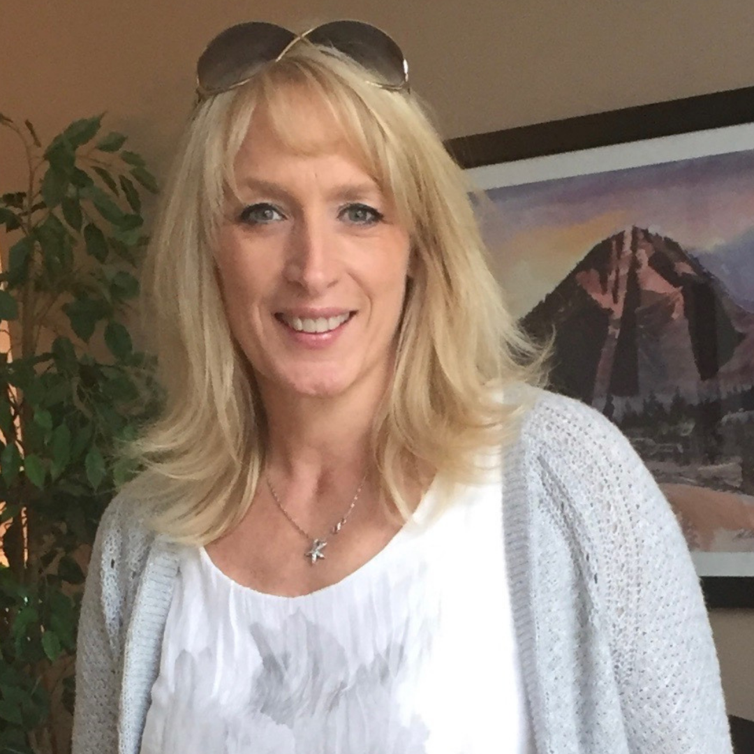 Karen Allbright: Organize Your Space / Change your Life - Esmie Lawrence